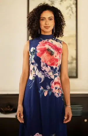 YUMI Floral High Neck Maxi Dress