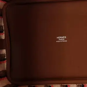 Hermès Couverture Lignes Picotin Lock Bag Embroidered Canvas And Swift Pm - Gold