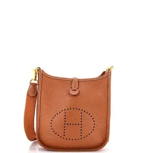 Hermès Evelyne Bag Gen III Clemence TPM Gold