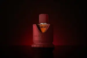 QHUE Ode De New York Extrait De Parfum