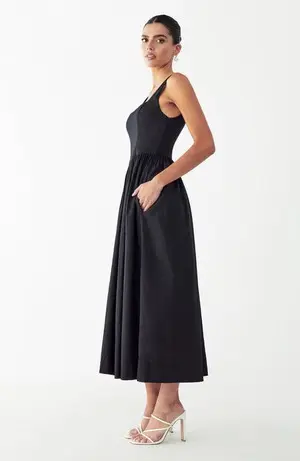 WILLA Lyla Fit-and-flare Midi Dress - Black