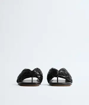 Bottega Veneta Salsa Flat Thong