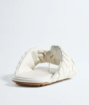 Bottega Veneta Salsa Flat Thong