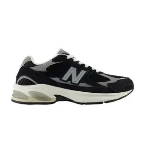 NEW BALANCE Abzorb 2010 Sneakers - Black