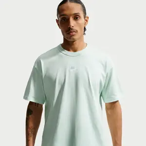 Nike Sportswear Premium Essentials T-shirt - Green