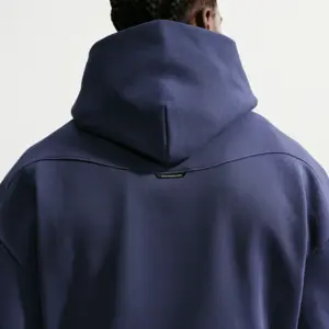 Nike Standard Issue Therma-fit Brushed Basketball Pullover Hoodie - Blue