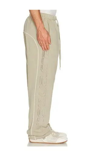 Fear Of God Active Trace Relaxed Sweatpant In Grey