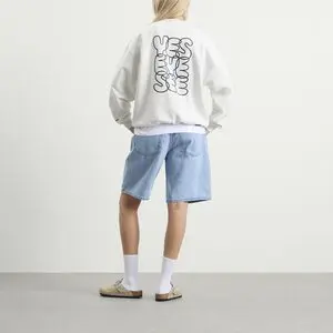 YESEYESEE C-logo Sweatshirt