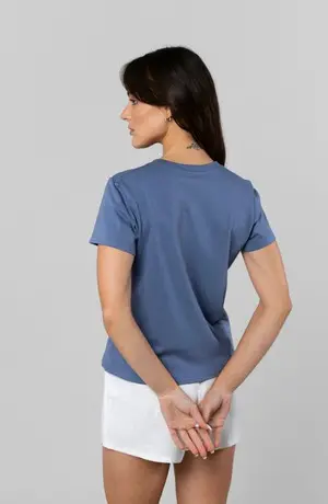 LEISURE LAB Supima Cotton V-neck T-shirt - Sky
