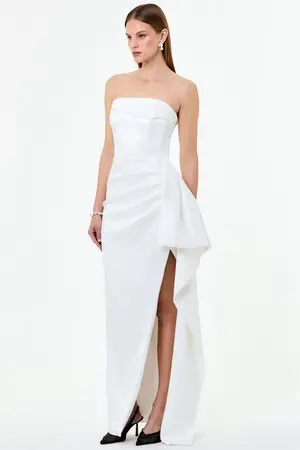NICHOLAS Erelyn Strapless Gown