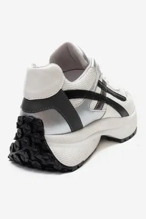 PROLOGUE SHOES Calina Lace-up Sneaker - Silver