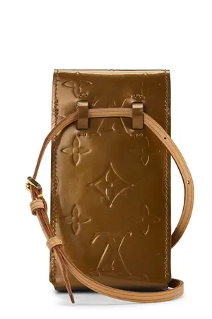 LOUIS VUITTON Vernis Walker