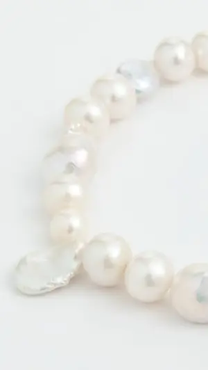 Shashi Chantilly Necklace