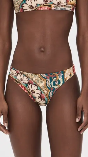 Agua Bendita Ilu Plume Reversible Full Coverage Bottom