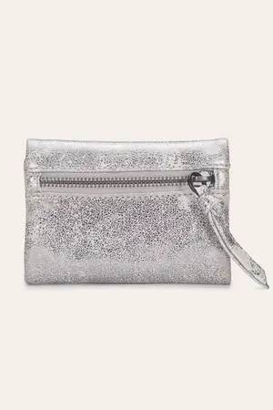 THE FRYE COMPANY Nora Knotted Small Wallet - Metallic