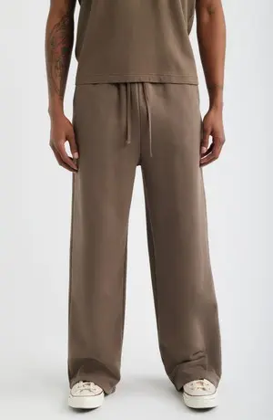 ELWOOD Core Straight Leg Sweatpants - Vintage Brown
