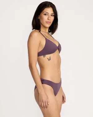 Volcom Simply Seamless V Neck Twist Bralette