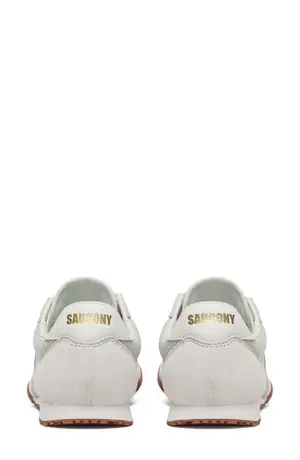 Saucony Gender Inclusive Racer 80 Sneaker - Quartz/ivory