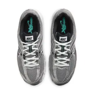 Nike Air Max Moto 2k Sneakers - White