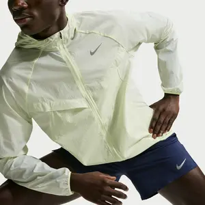 Nike Stride Repel Uv Running Jacket