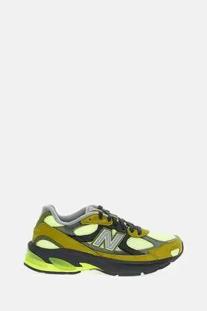 NEW BALANCE Abzorb 2010 Sneakers - Green