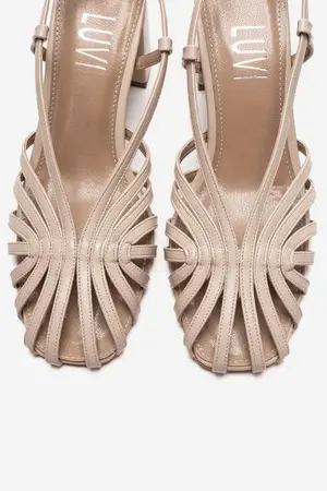 PROLOGUE SHOES Wilda Block Heel Sandal - Beige
