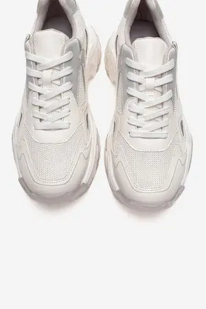 PROLOGUE SHOES Pleur Fashion Sneaker - White