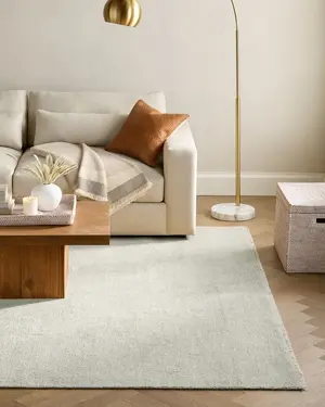 Quince Lee Hand-knotted Wool Rug - Ivory