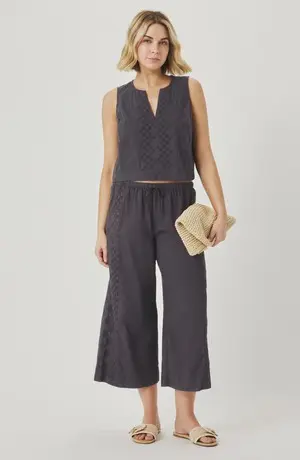 Splendid Kenzie Geo Eyelet Crop Tank - Lead Grey