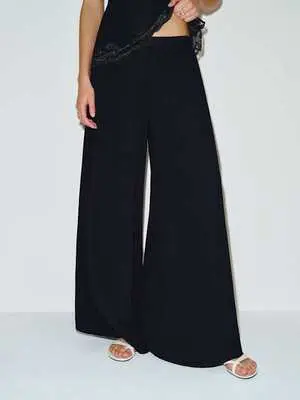 REFORMATION Zinnia Lace Two-piece Set - Black