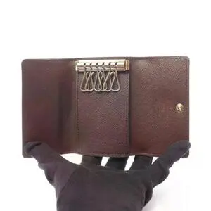 LOUIS VUITTON 2010 Multiclés Check Key Case