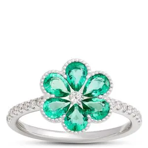 Benbridge Flower Shaped Emerald And Diamond Ring In 14k White Gold - Wg