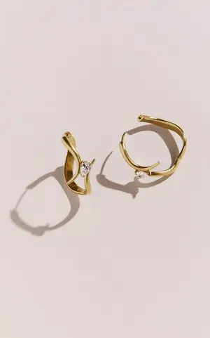 Mazarin Eboris Hoop Earrings