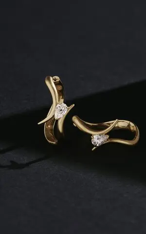 Mazarin Eboris Hoop Earrings