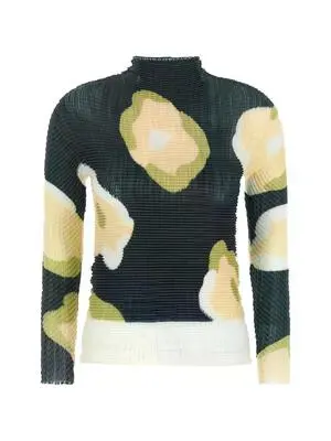 Issey Miyake Straight Hem Blouses