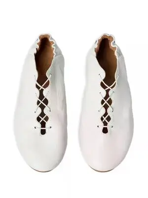 ODISSI Milly Scalloped Leather Sneakers - White