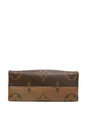 LOUIS VUITTON Monogram Reverse Onthego Bb Satchel - Brown