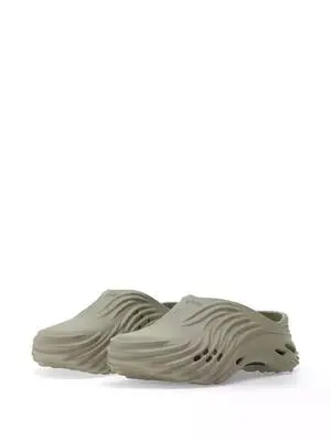 CROCS Echo Wave Cut-out Clogs