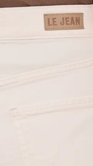 LE JEAN Petite Column Raw Hem Jeans - Bone