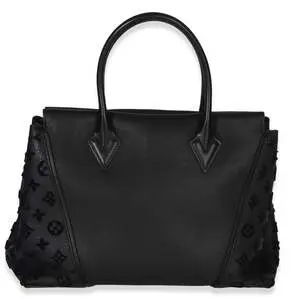 LOUIS VUITTON Monogram Tufted Veau Cachemire W Tote Pm - Black