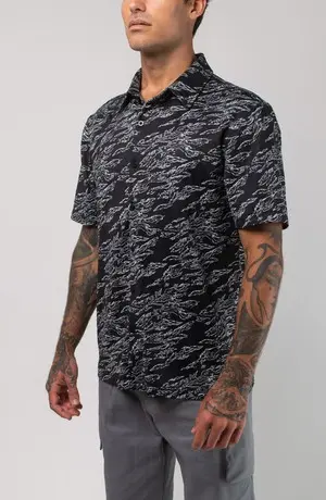 VAST Aqua Terra Midnight Camo Tech Short Sleeve Performance Button-up Shirt - Black