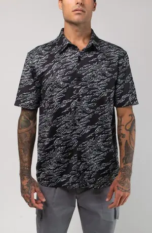 VAST Aqua Terra Midnight Camo Tech Short Sleeve Performance Button-up Shirt - Black