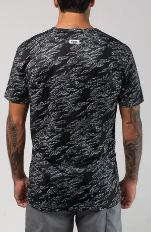 VAST Aqua Terra Shadow Camo Tech Performance T-shirt - Black