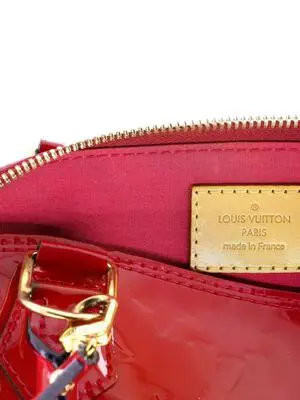 LOUIS VUITTON Alma Handbag Monogram Vernis Bb - Red