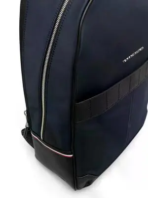Tommy Hilfiger Metal Logo-print Backpack - Blue