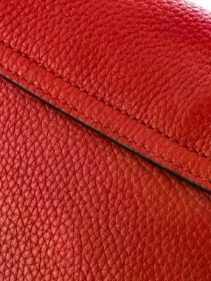 Gucci Soho Chain Leather Medium Crossbody Bag