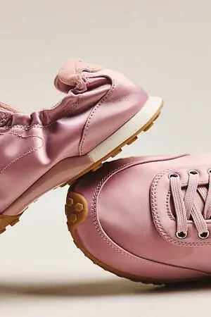 HOFF Bridge Satin Scrunch Sneakers - Rose