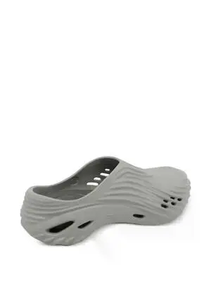 CROCS U-shaped Echo Wave Slides - Grey