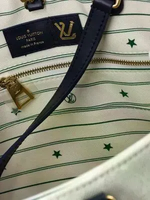 LOUIS VUITTON Onthego Limited Edition Cities Gm Tote Bag - Neutrals