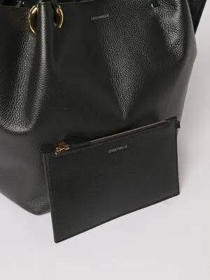 COCCINELLE Grained Leather Finn Shoulder Bag - Black
